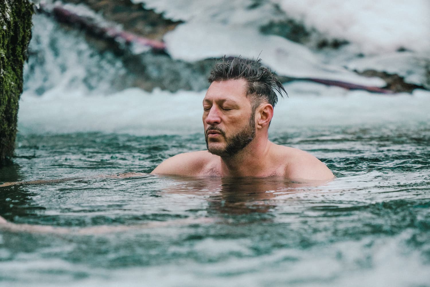 Kalt und gesund: 7 Tipps fürs Eisbaden